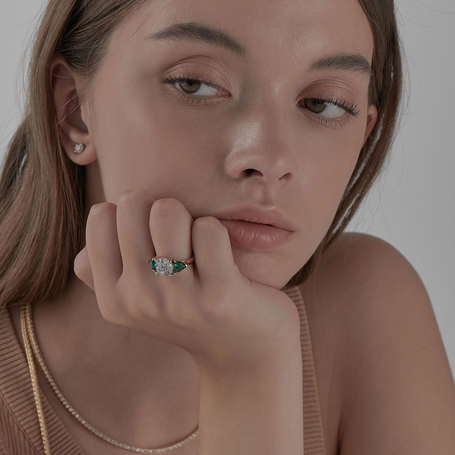 DIA MOMO(디아모모) 디아모모 Vintage Mood Dark Emerald Trilliant Ring | S.I.VILLAGE (에스아이빌리지)